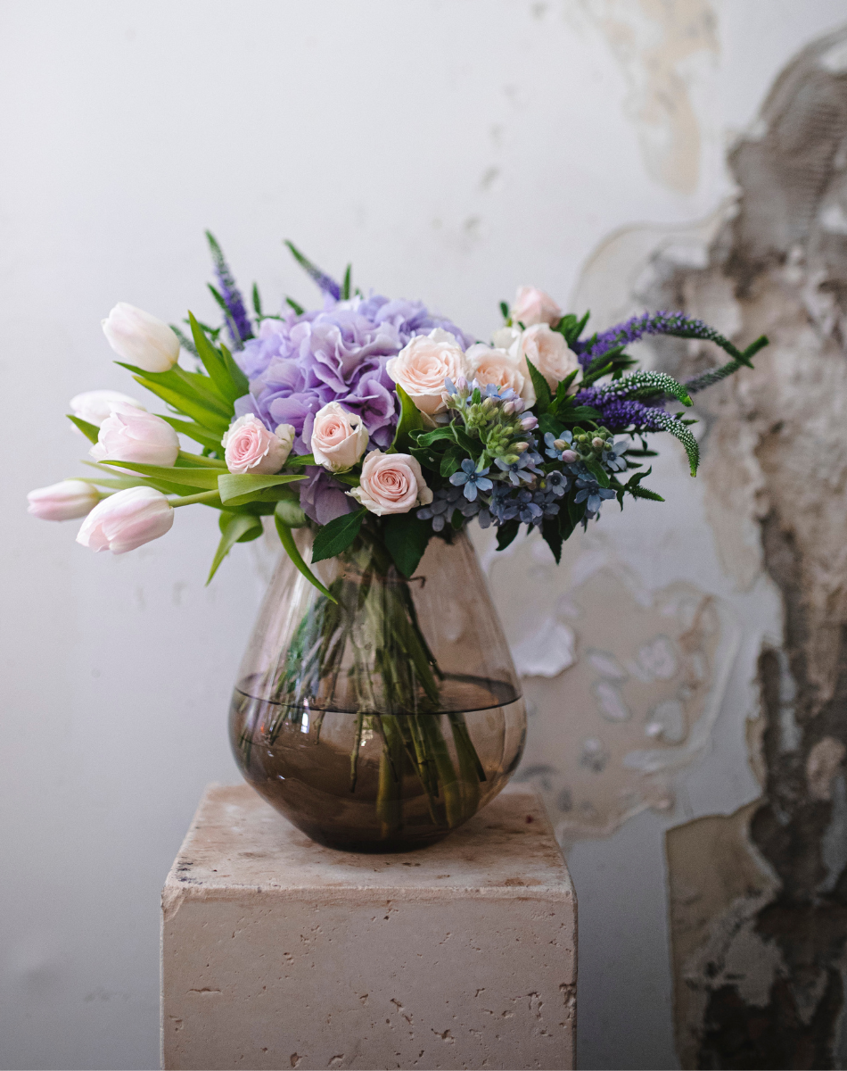 Marzipan Purple Floral Arrangement | Roses & Tulips – Fiori